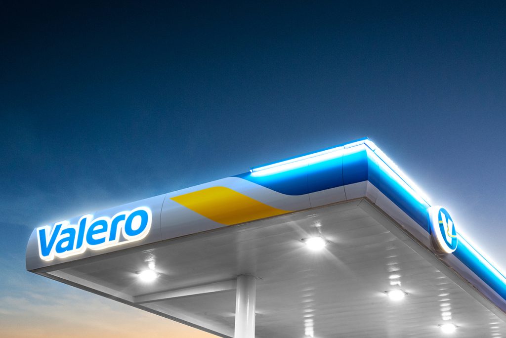 First Valero branded fuel retail site to open in UK - Ireland's ...